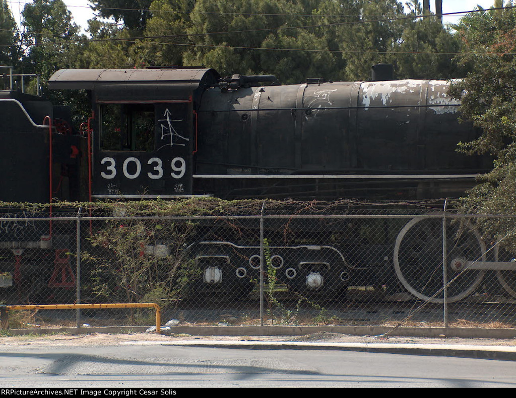 Niagara 3039 at Niños Heroes Park